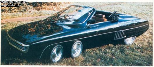 New six-wheeled sports car